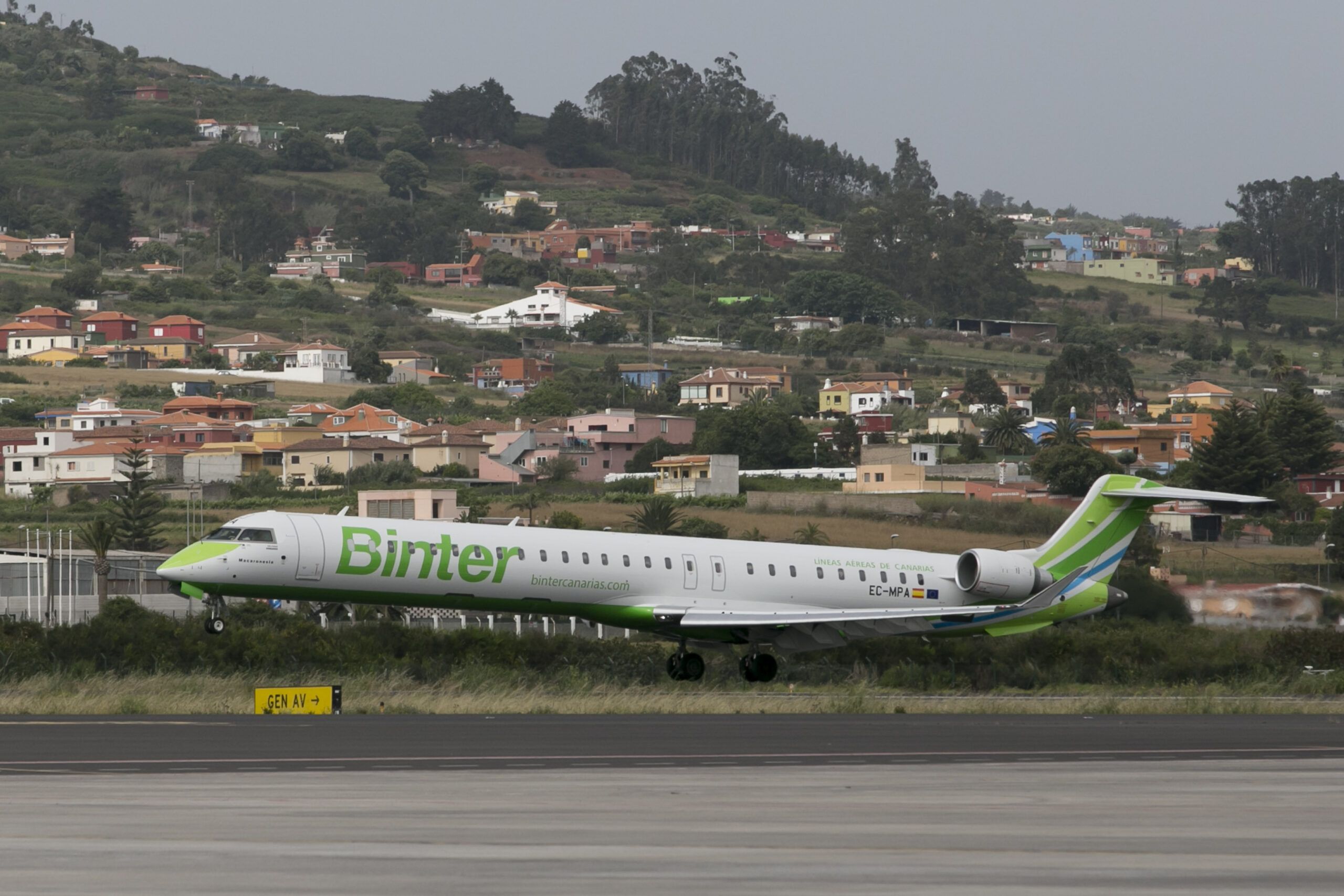 Binter terá entre novembro e março 690 voos entre Madeira e Porto Santo