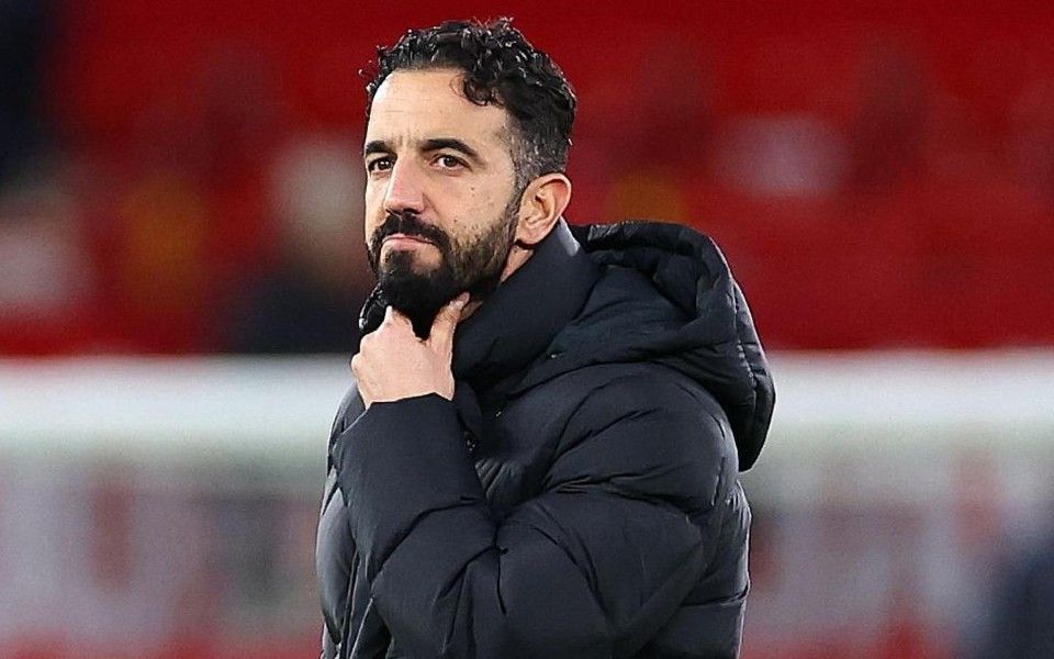 Comboio de Amorim descarrilou após 14 meses e 500 milhões de ...