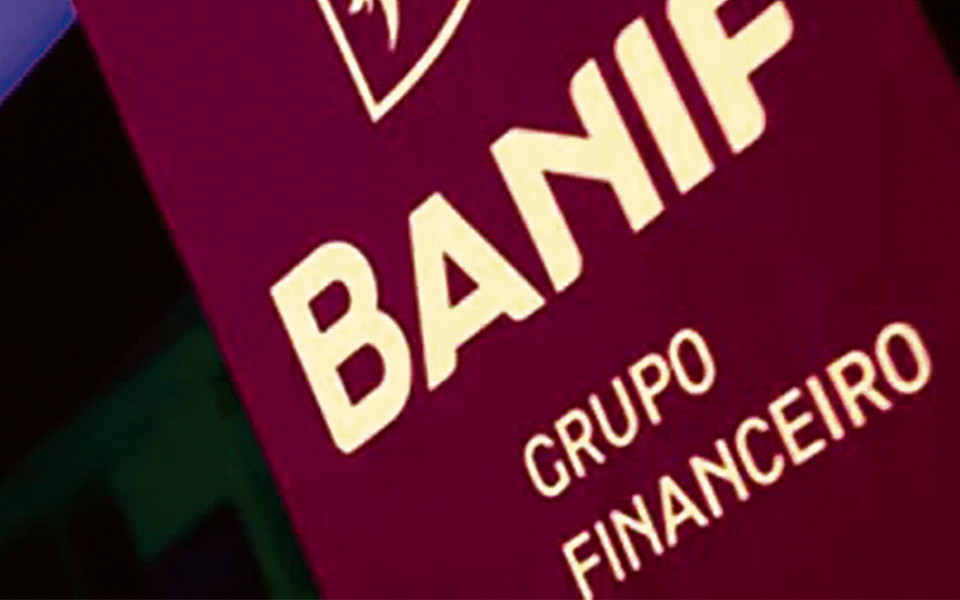 A teia de interesses que envolveu o Banif e não só